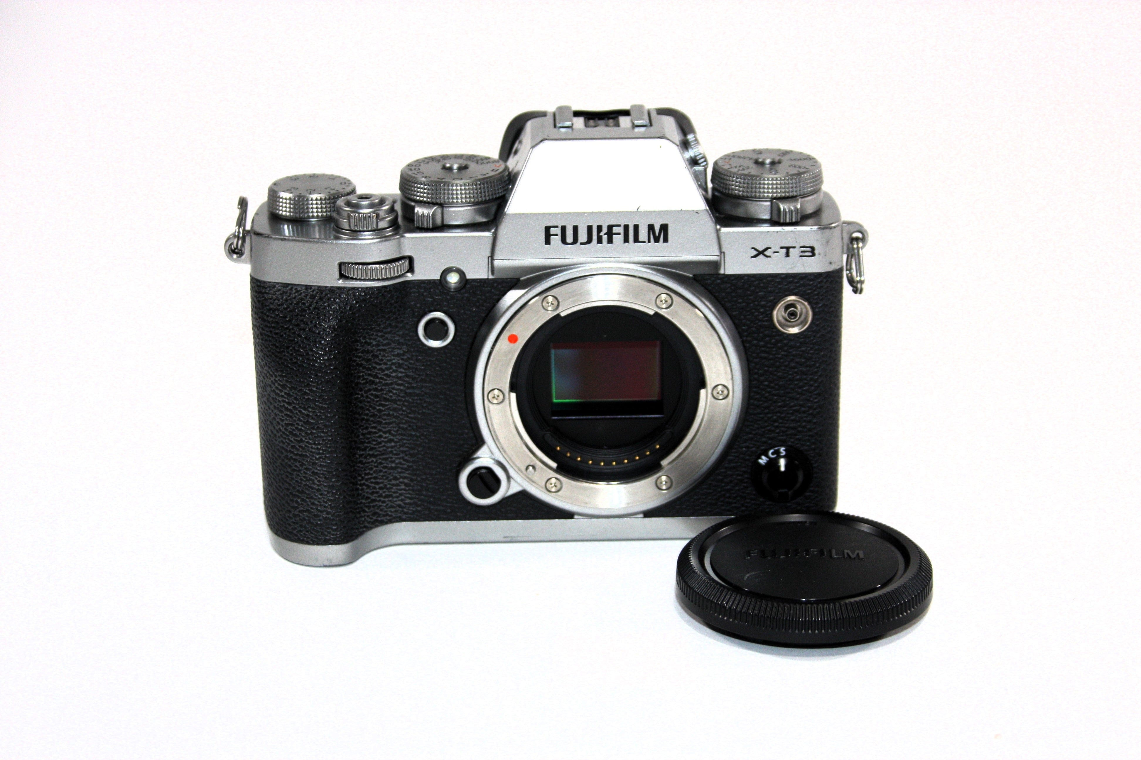 Fuji X-T3 Mirrorless Camera Body Only Shutter Count 309 – Camera Exchange
