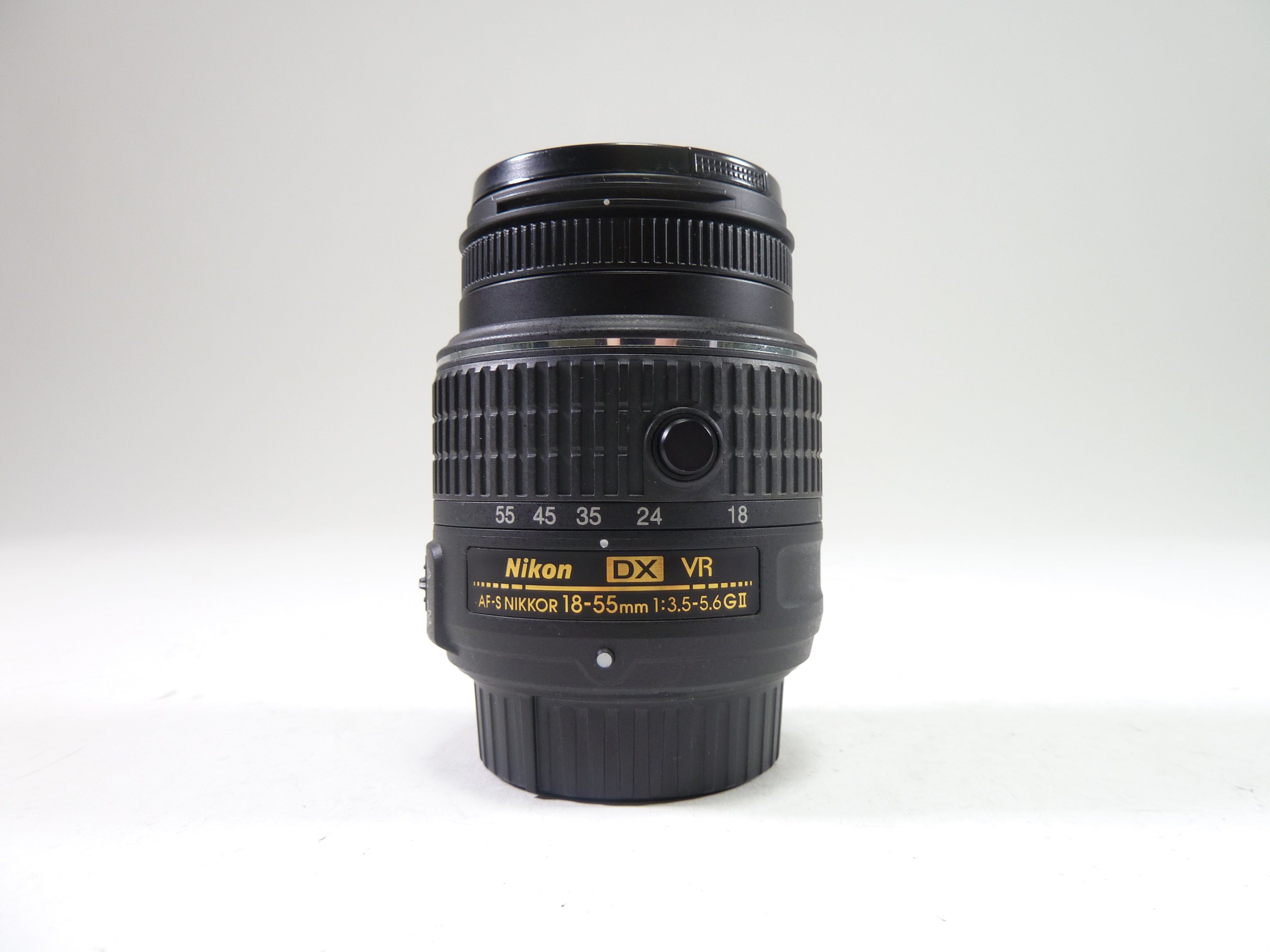 Nikon DX AF-S 18-55mm f/ 3.5-5.6 G VR II – Camera Exchange