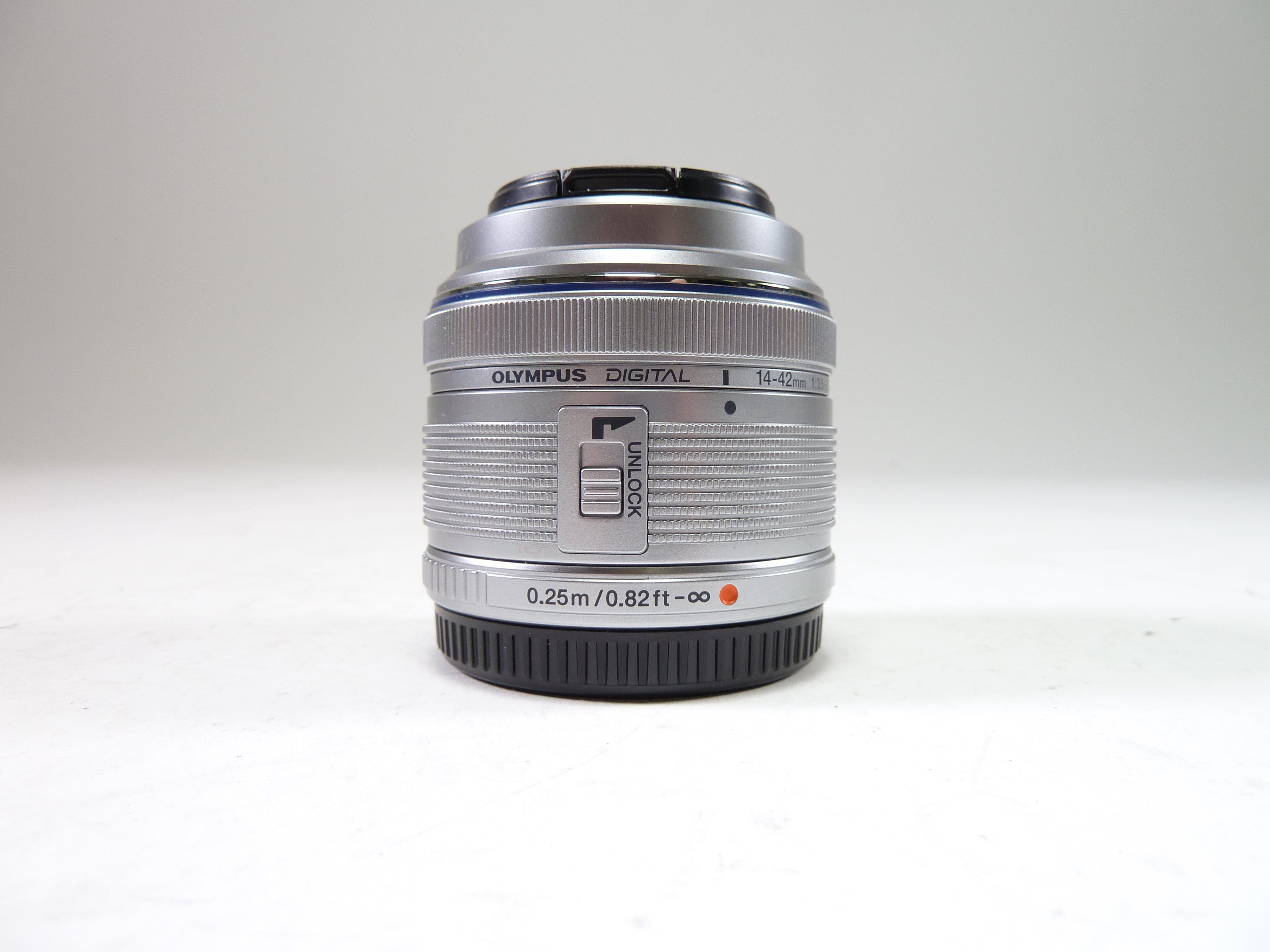 Olympus 14-42mm f/3.5-5.6 II R MSC – Camera Exchange