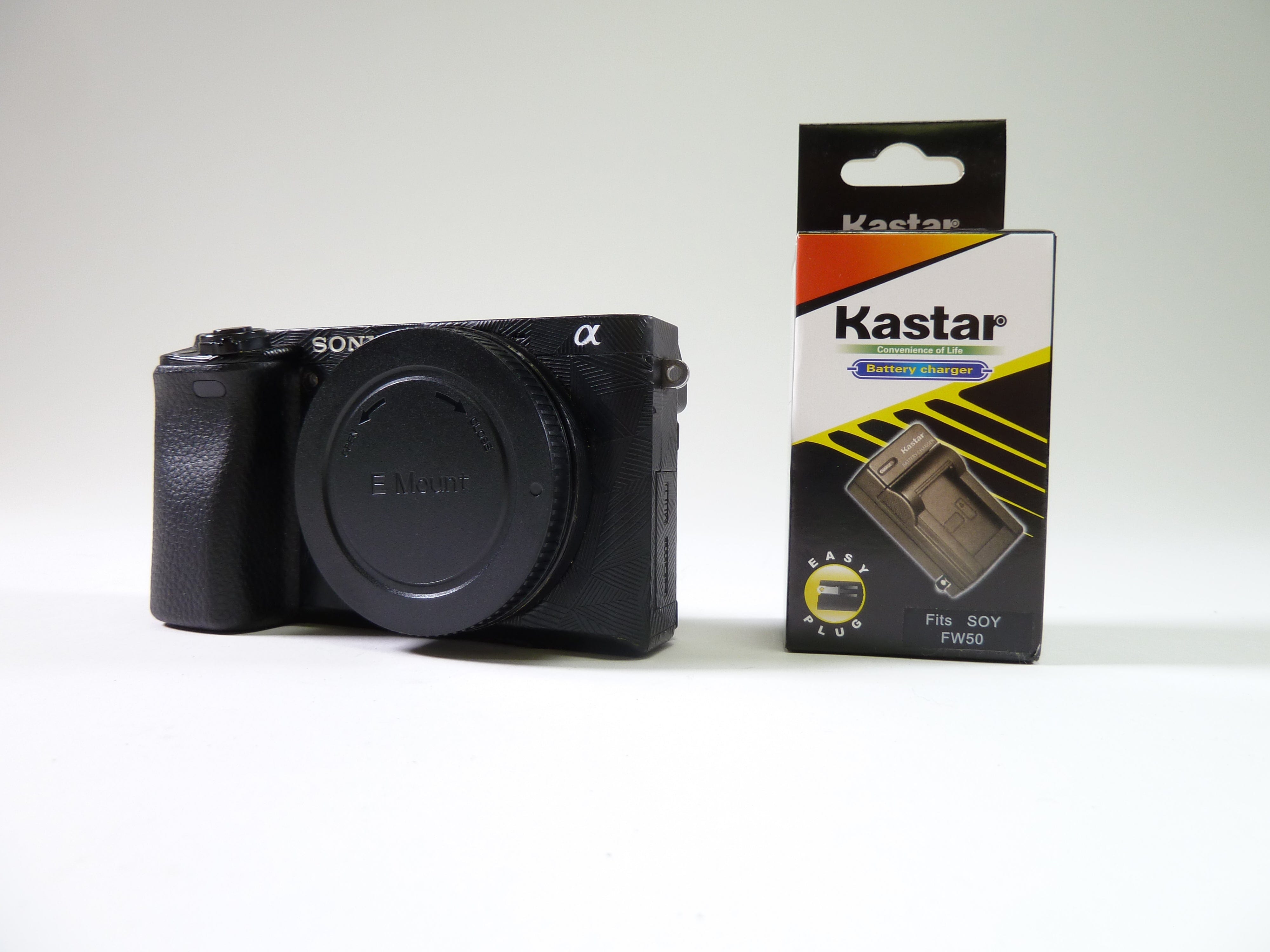 Sony a6000 Body Shutter Count 29,575 – Camera Exchange