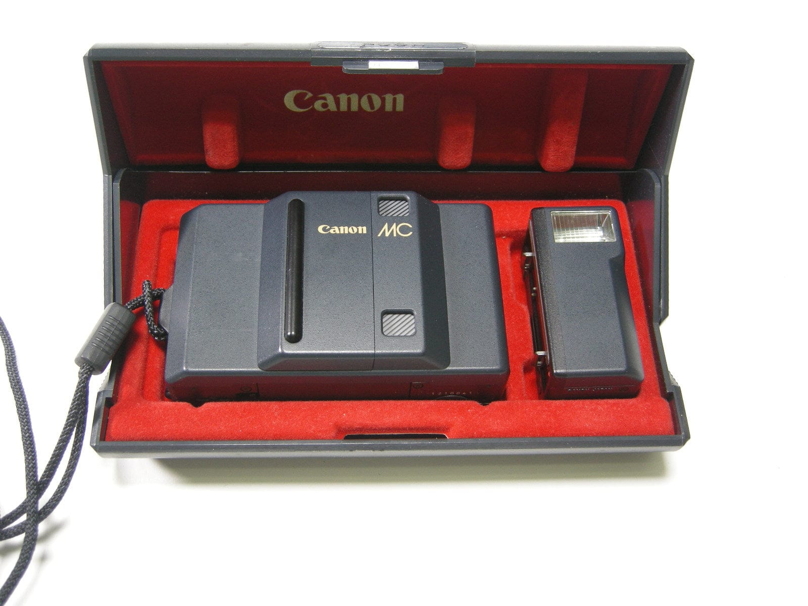 Canon MC 35mm Film camera in case – Camera Exchange