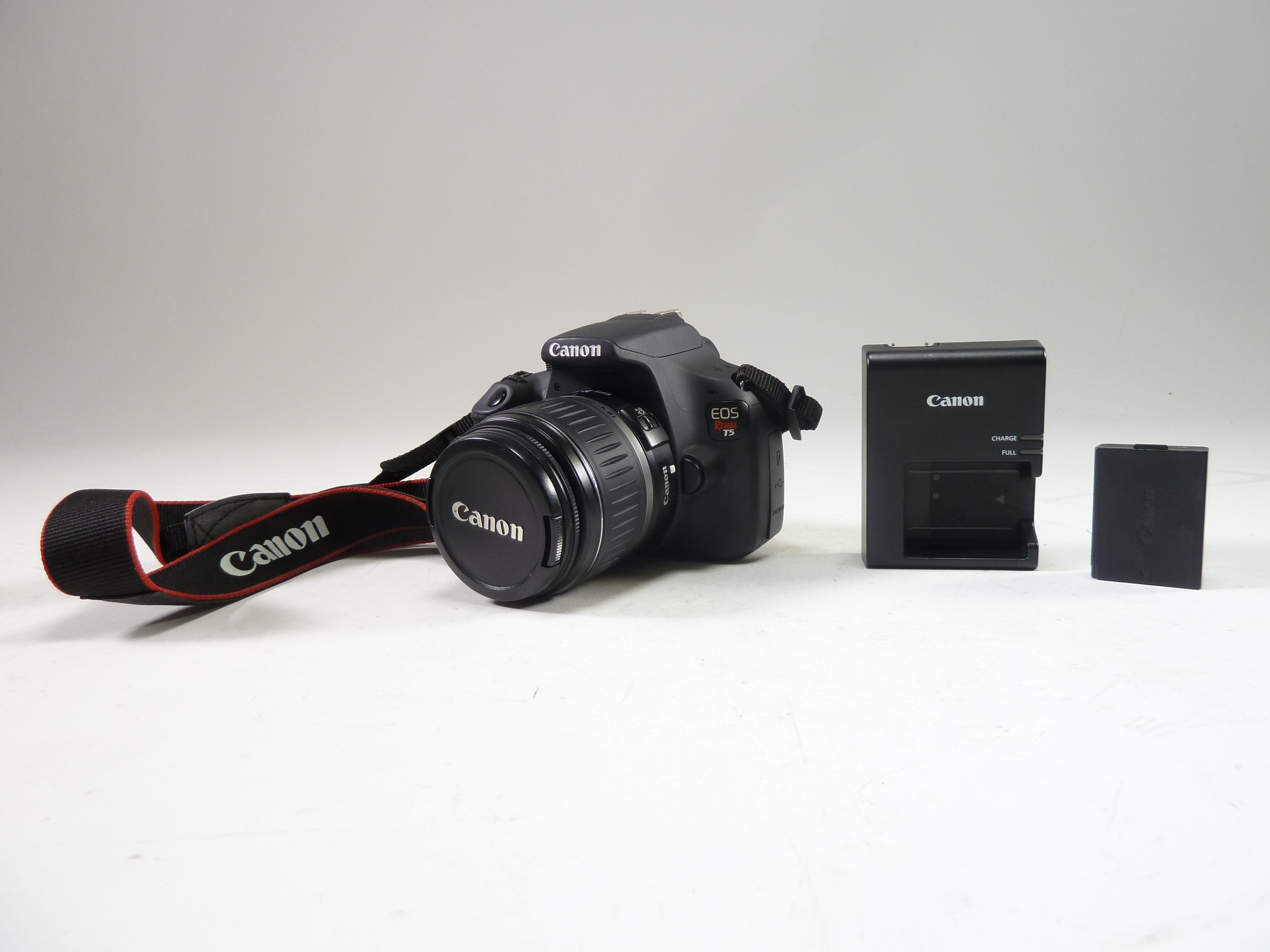 Canon Rebel T5 w/ 18-55mm f/3.5-5.6 – Camera Exchange