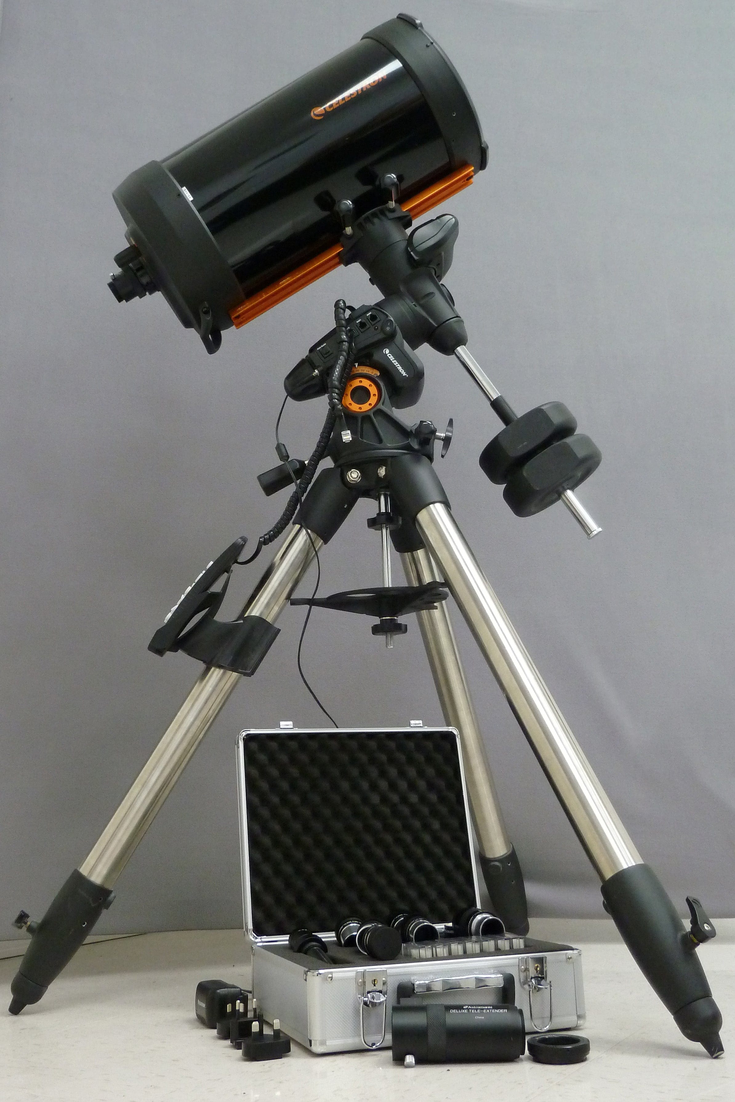 Celestron 9.25" Schmidt-Cassegrain Telescope w/ Mount/Tripod and More ...