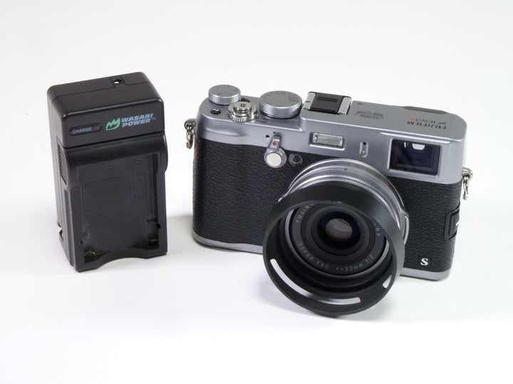 Fujifilm X100S Digital Camera - Shutter Count 8500 – Camera Exchange