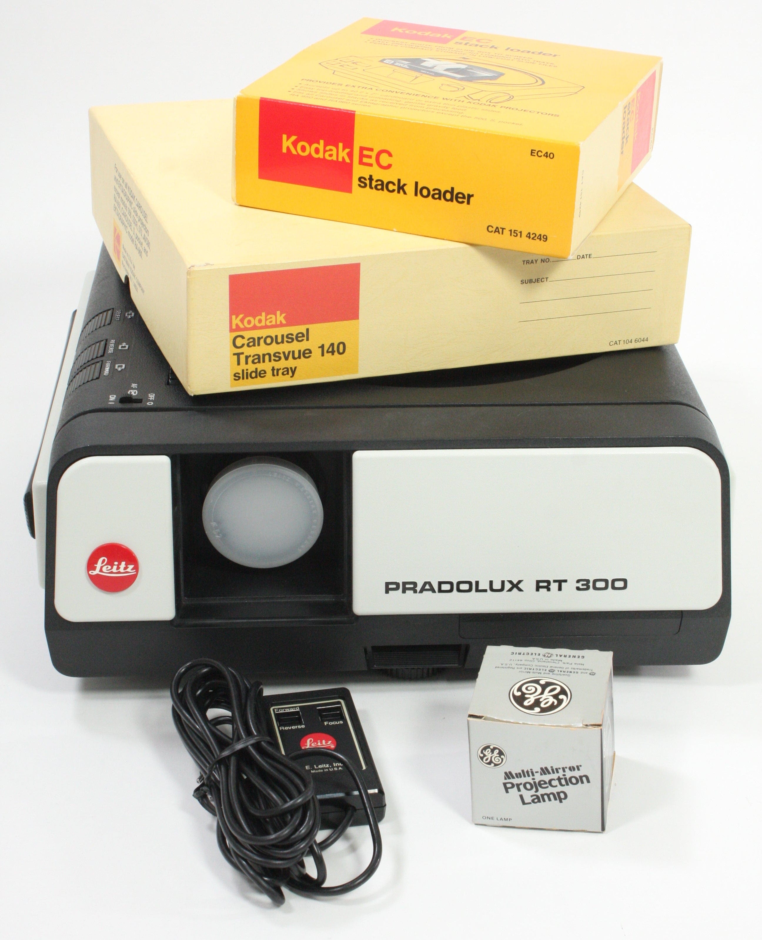 Leitz Pradolux RT300 Slide Projector – Camera Exchange