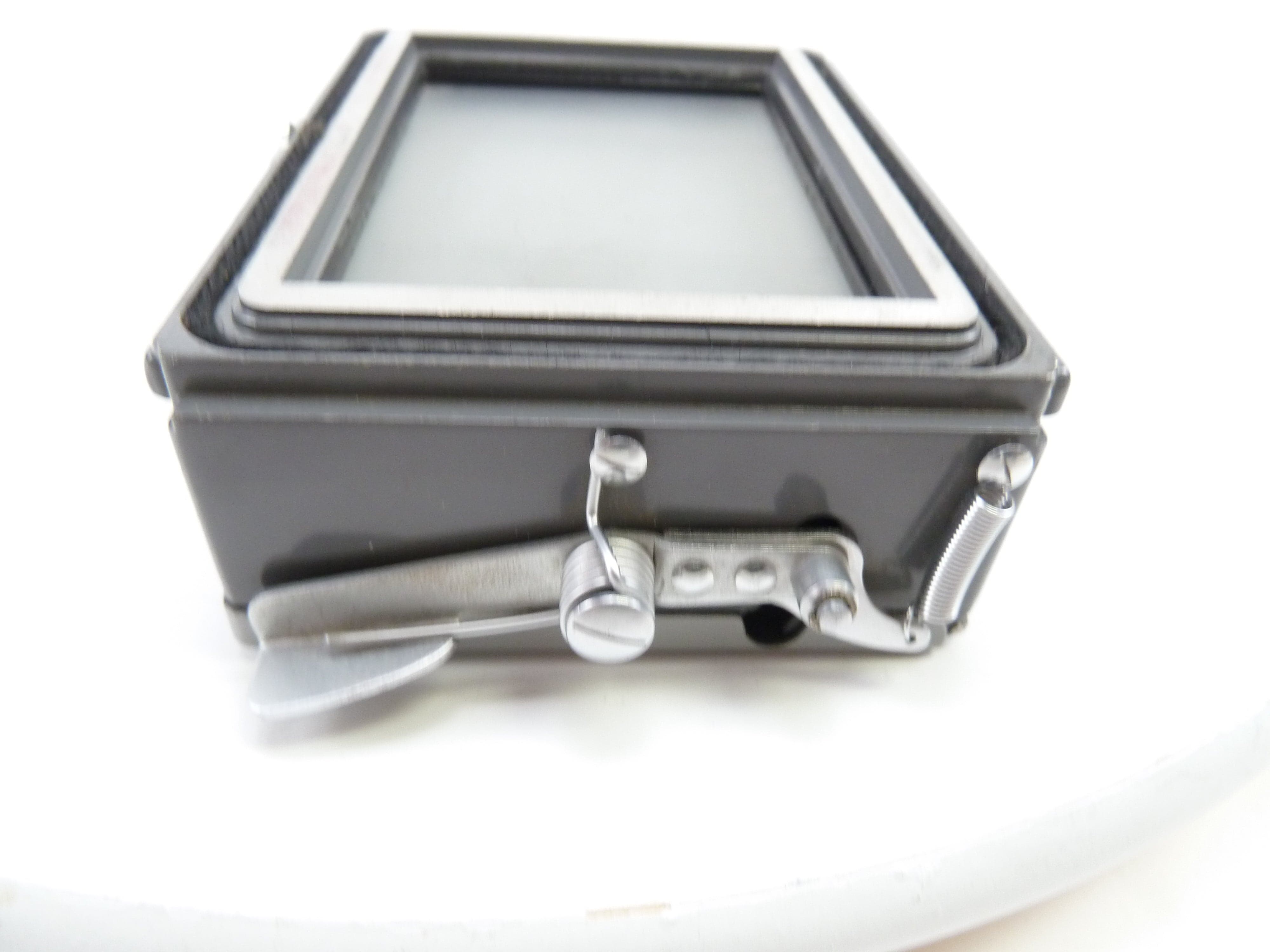 Mamiya Press Style Ground Glass Focusing Back – Camera Exchange