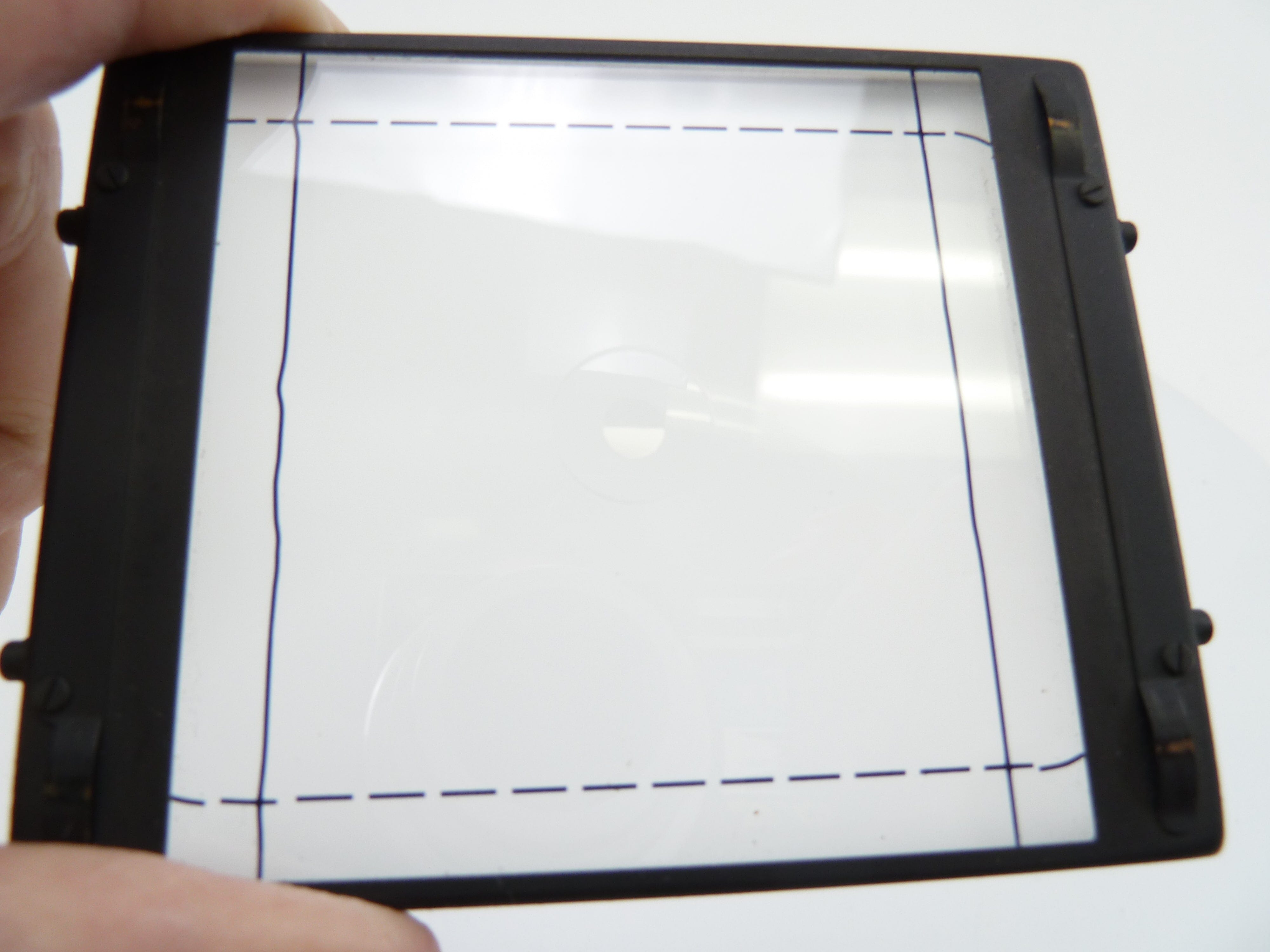 Mamiya RB67 Horizontal Split Image Focusing Screen – Camera Exchange
