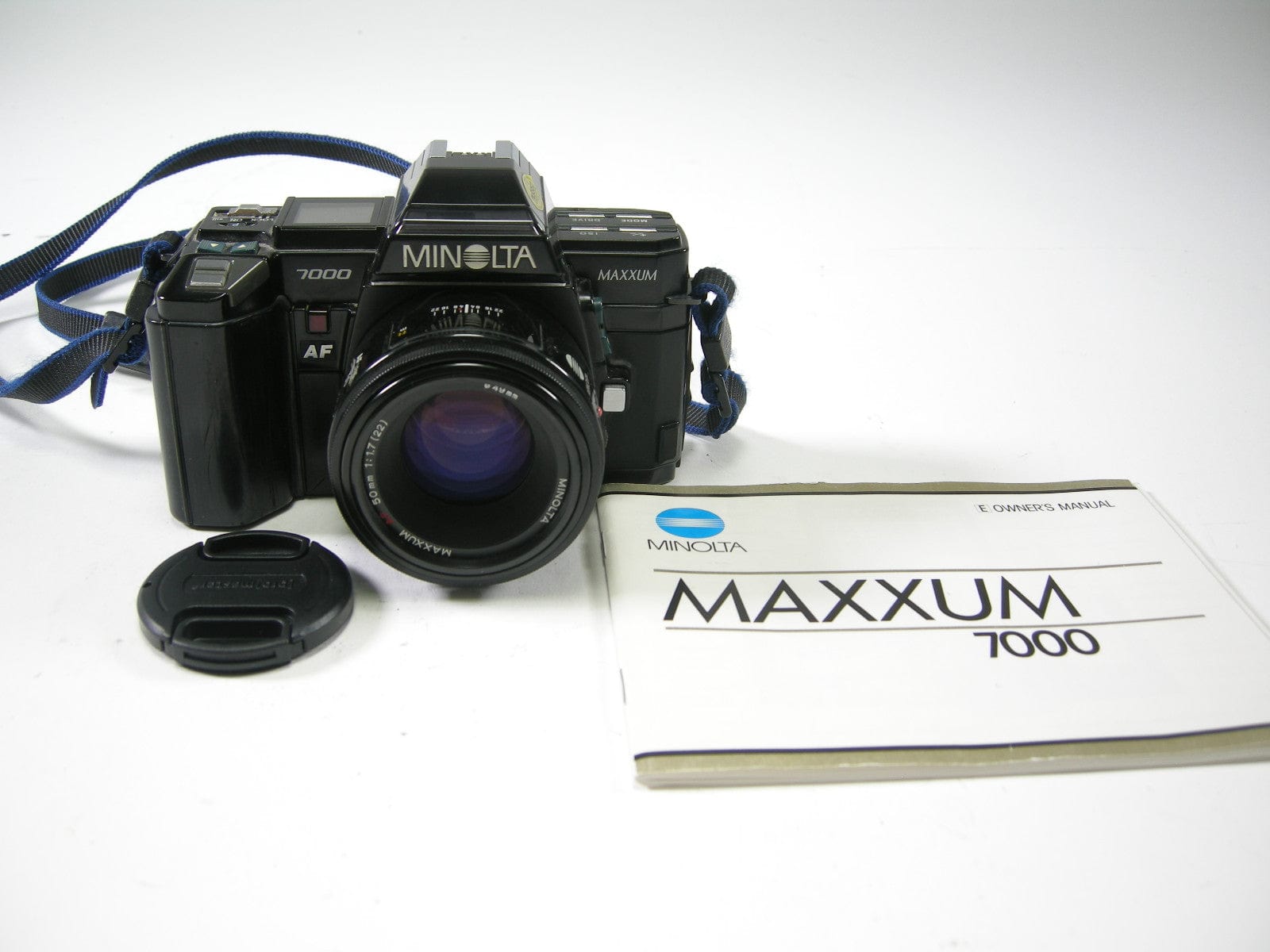 Minolta Maxxum 7000 35mm SLR w/ Maxxum AF 50mm f1.7 – Camera Exchange