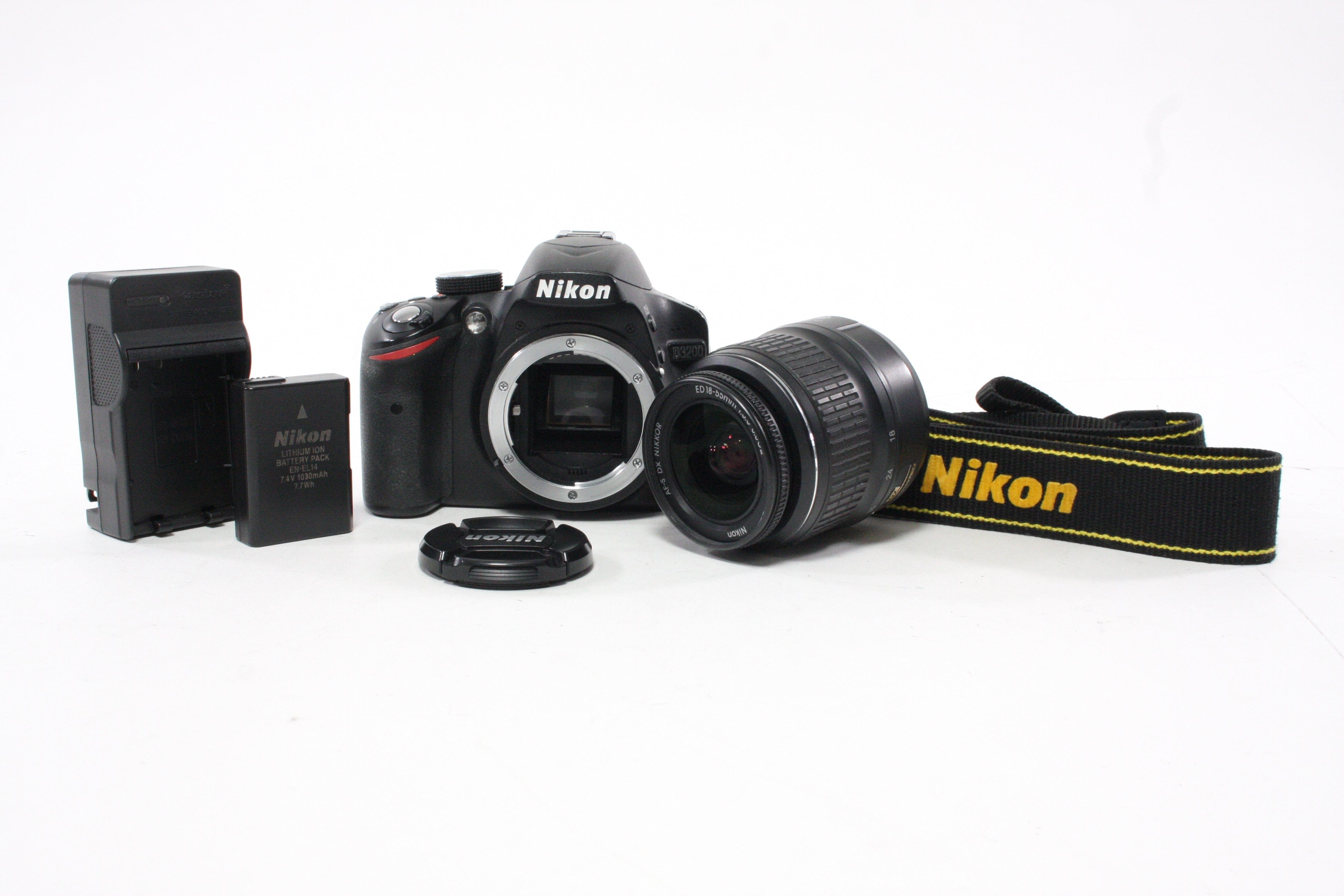 Nikon D3200 DSLR Camera With 18-55mm f/3.5-5.6 Lens Shutter Count 6,63 ...