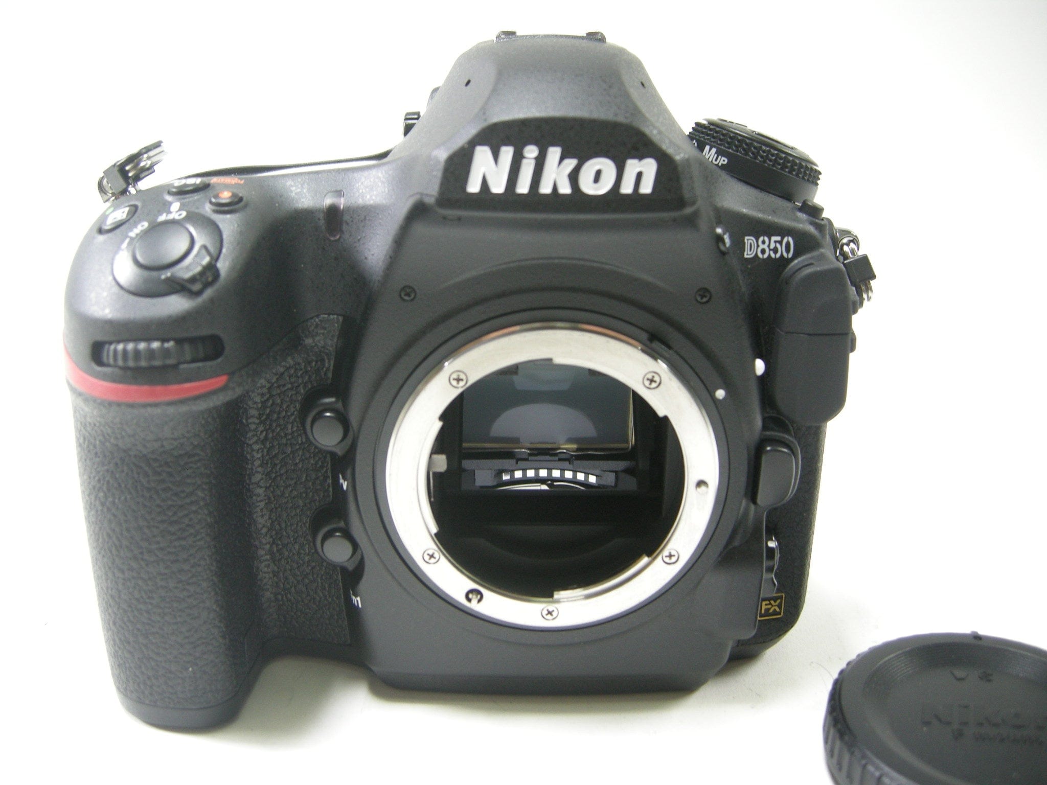 Nikon D850 45.87mp Digital SLR Body Only S/C (3) EC – Camera Exchange