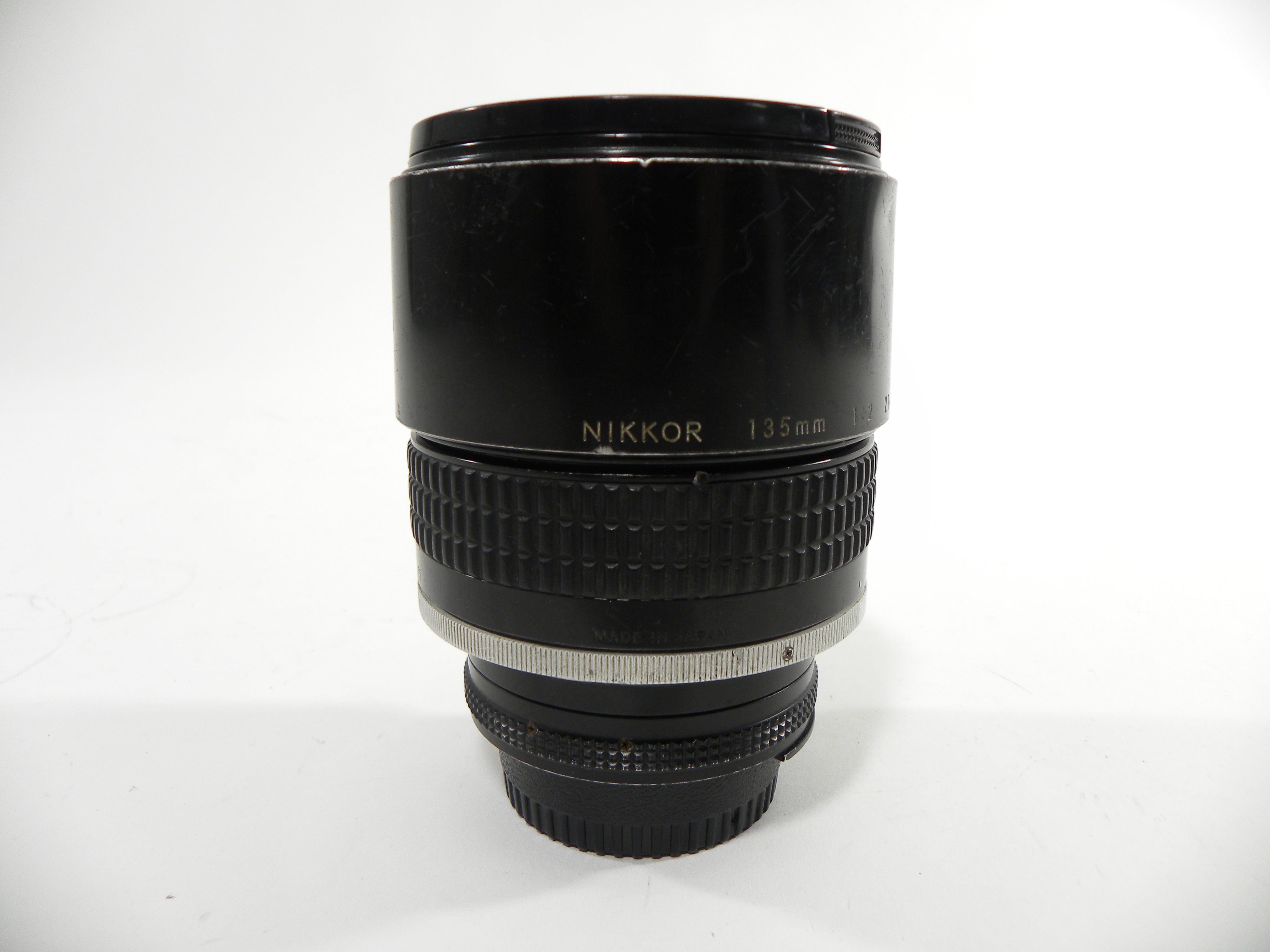 Nikon Nikkor 135mm f2 AI-S MF lens – Camera Exchange