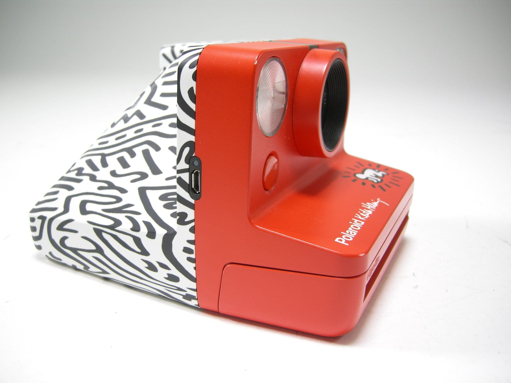 Polaroid NOW by Keith Haring Instant camera – Camera Exchange