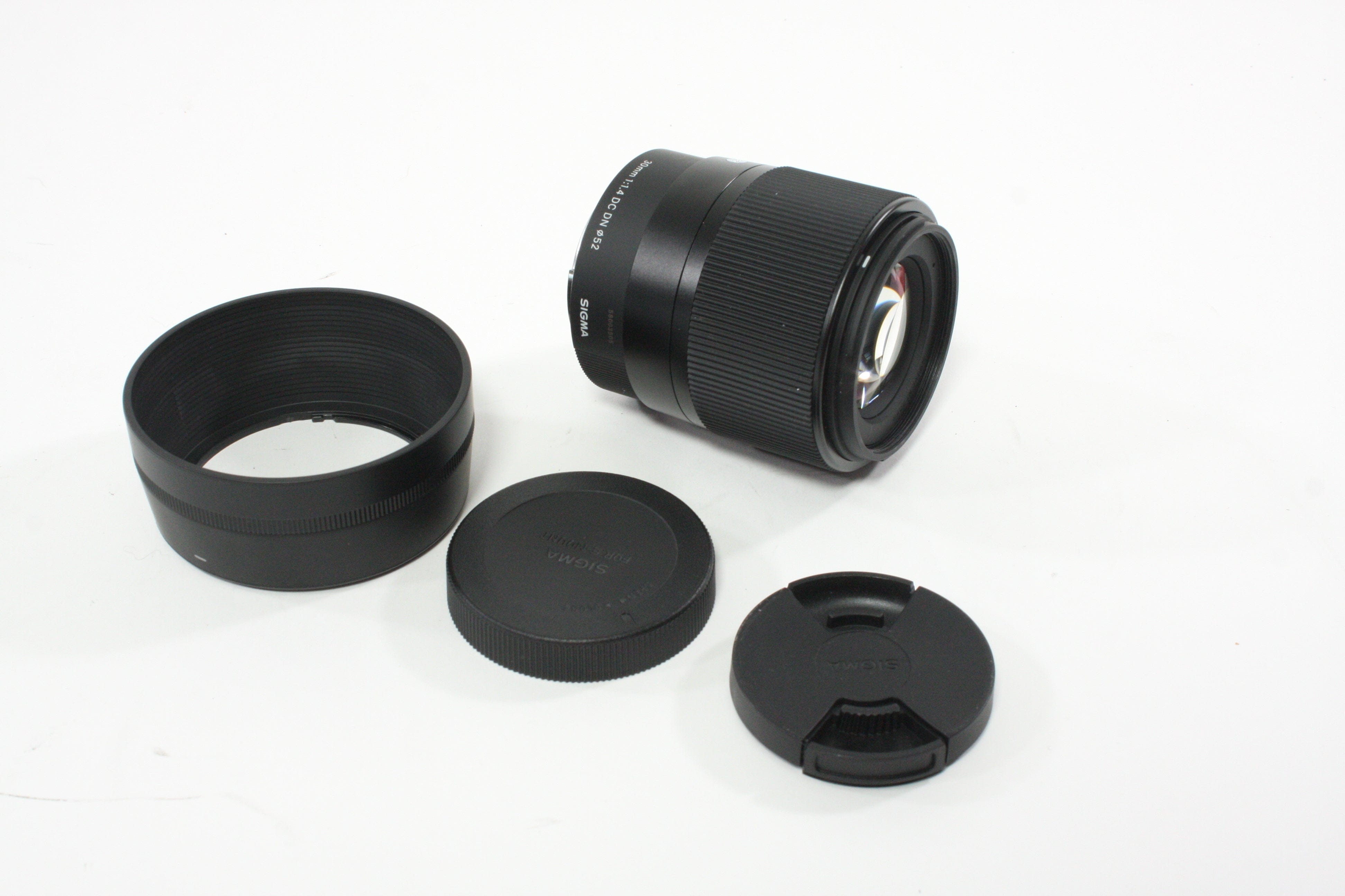 Sigma 30mm f/1.4 DC DN Contemporary Lens for Sony E Mount (APS-C ...