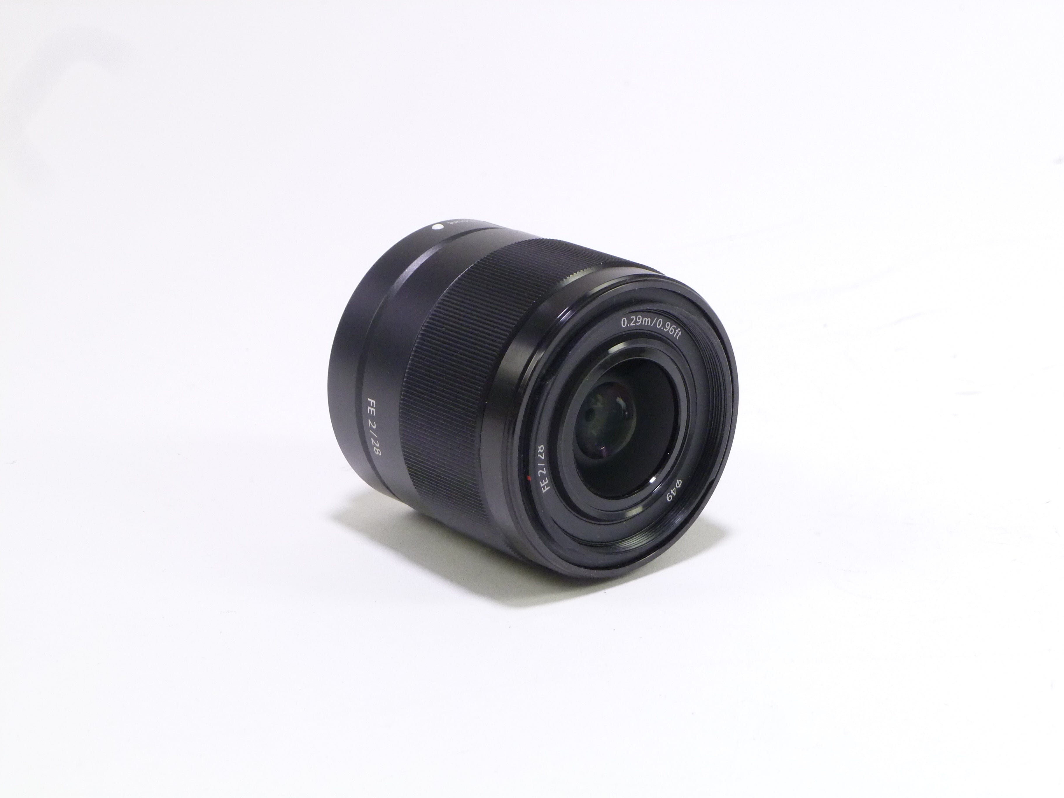 Sony FE 28mm f/2 – Camera Exchange