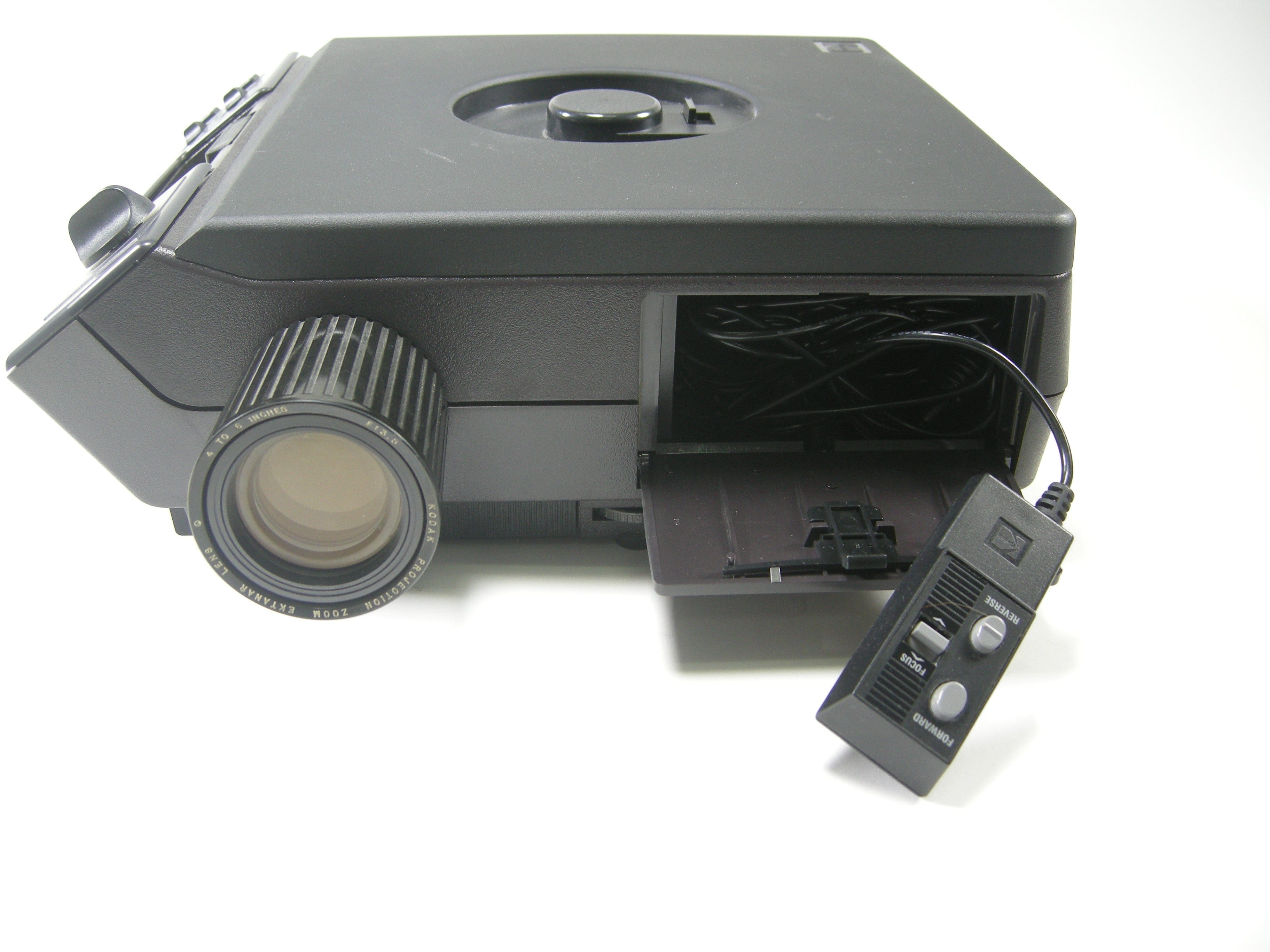 Kodak Ektagraphic III Carousel 5600 Projector – Camera Exchange