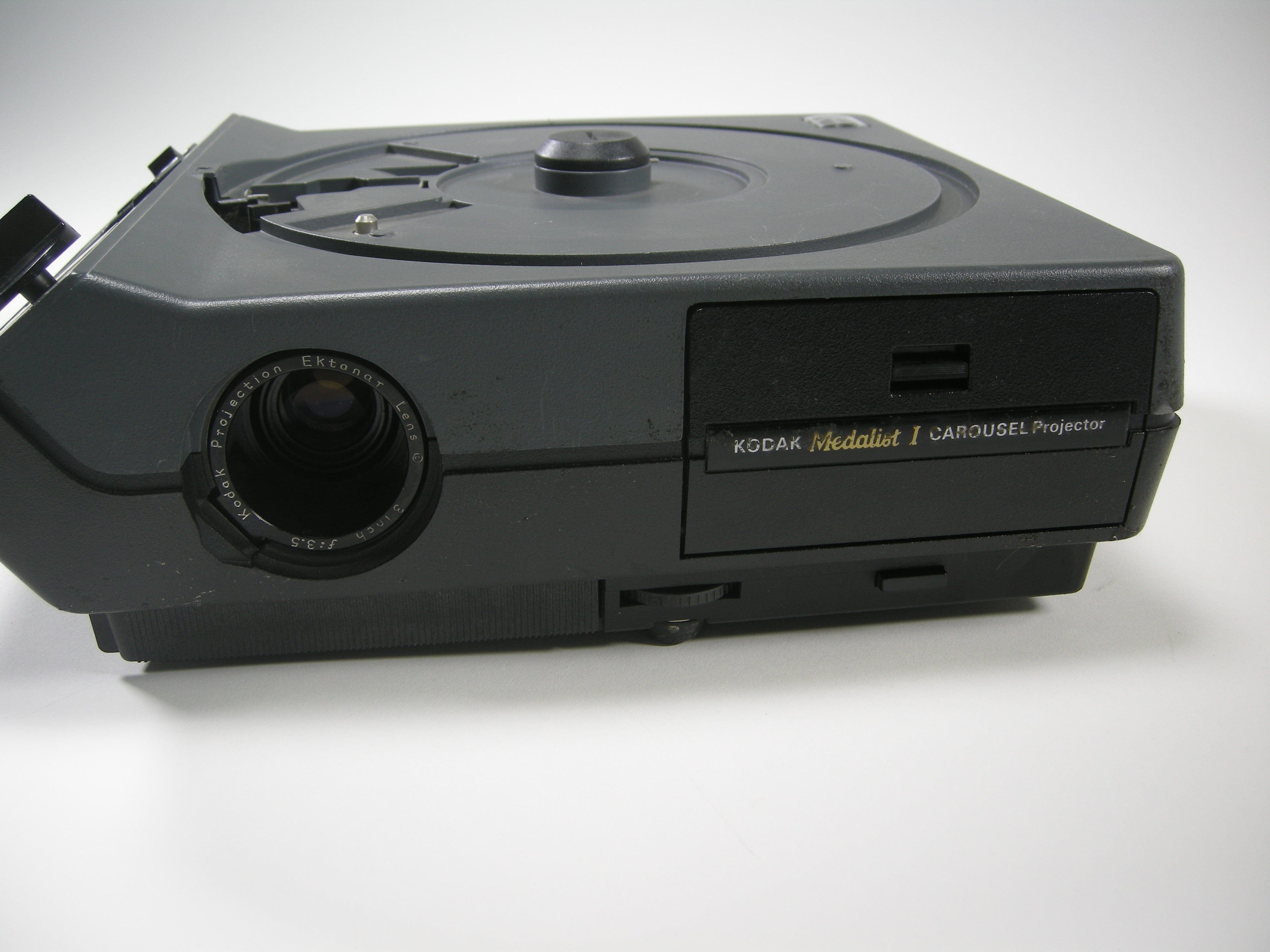 Kodak Medalist I Carousel Projector – Camera Exchange