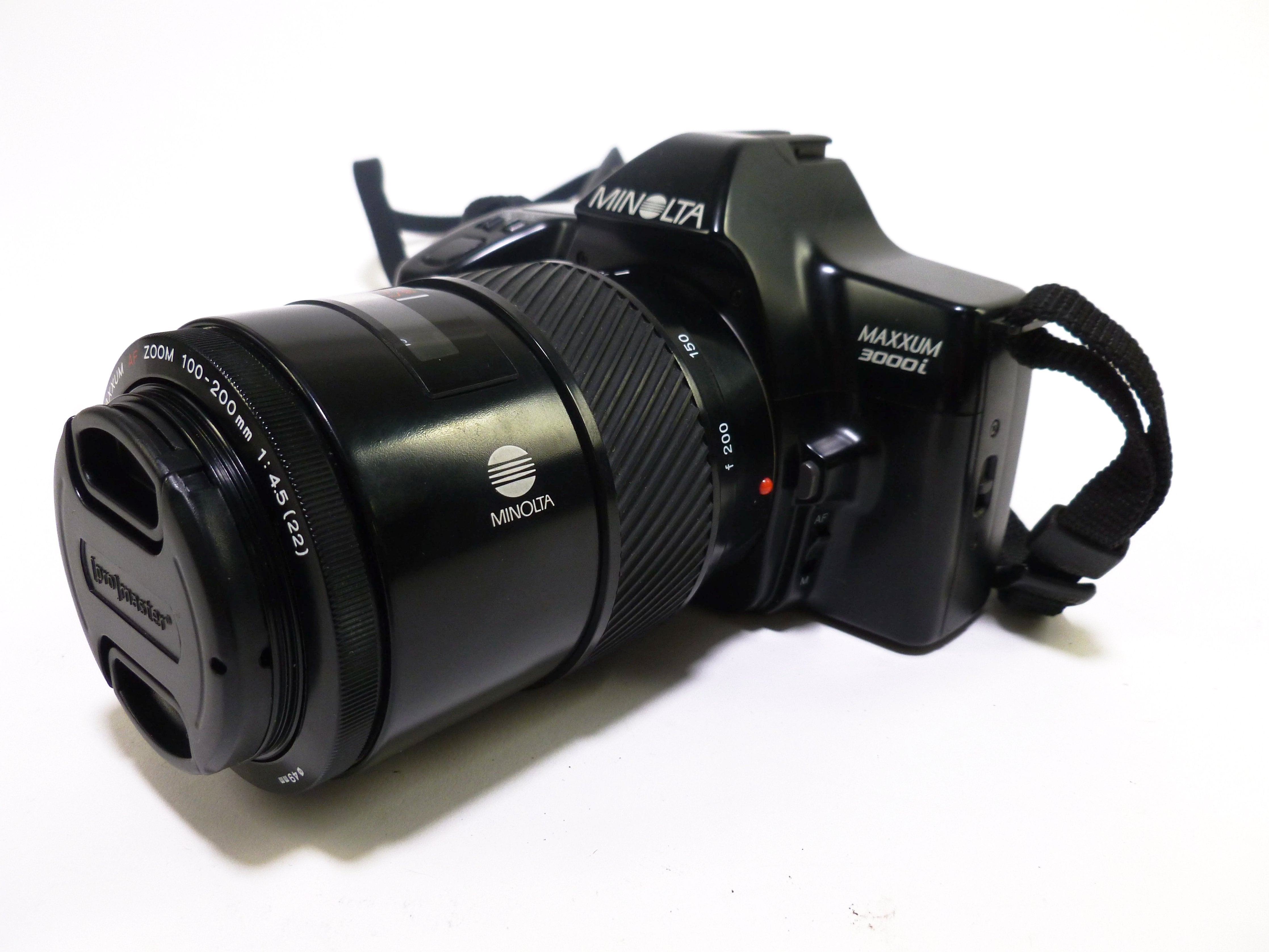 Minolta 3000i 35mm SLR Camera with 100-200mm f/4.5 Lens – Camera Exchange