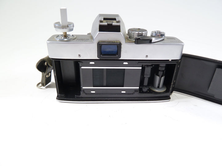 Minolta SRT 102 w/Rokkor-X 50mm f/1.7 Lens – Camera Exchange