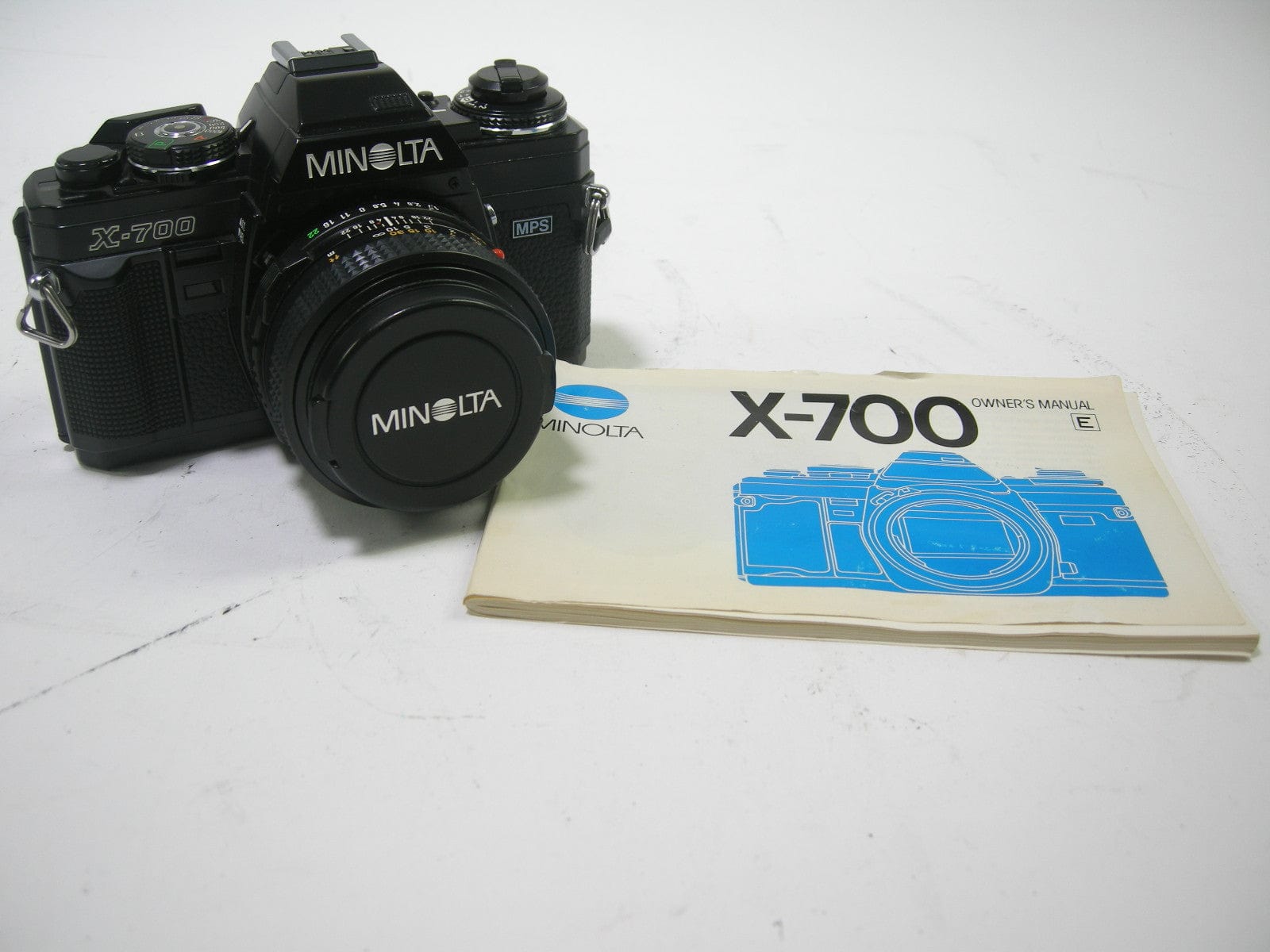 Minolta X-700 35mm SLR camera w/ 50mm f1.7 – Camera Exchange