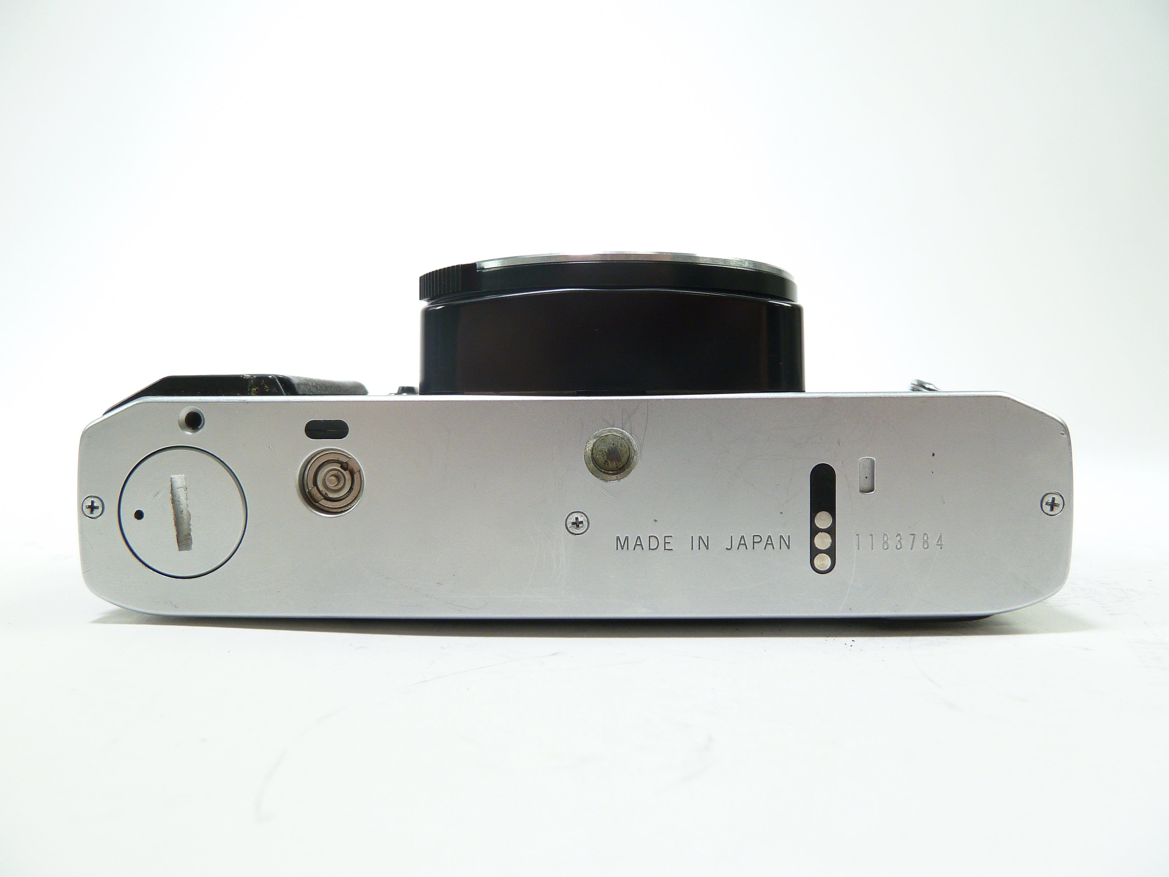 Olympus OM20 SLR 35mm Film Camera with Olympus Zuiko 37-70mm f/4.0 Len – Camera Exchange